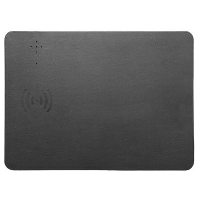 China Personalized Qi 10W Mouse Pad Wireless Charger PU Leather Mat for sale