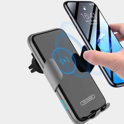 China Automatic Fast 360 degree Car Magnetic Wireless Charger Phone holder for sale