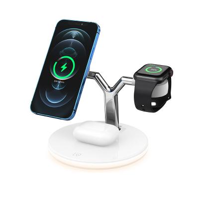 China 5W 10W 15W Magsafe Magnetic Wireless Charger Anti Slip Qi 15 for sale