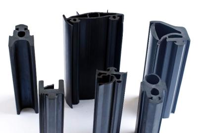 China Rail Vehicle Rubber Seal Co-extruded with Sponge and Steel Spine EPDM 35-80 Shore A for sale
