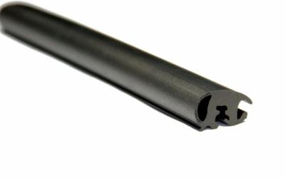China Automotive Co-extruded EPDM Rubber Seals Weather Strip -55°C to 150°C Custom Sizes for sale