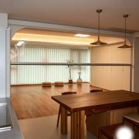 China Transparent  Zipper Roller Blind   is made of high-transparent clear PET material for sale