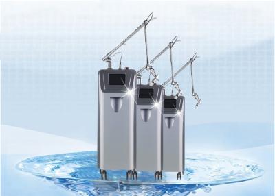 China Air Cooling Acne Scar removal Fractional Co2 Laser Machine For Skin Resurfacing 10600nm for sale