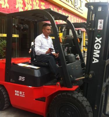 China XinChai 490BPG Diesel Forklift Truck 3500kg Load Capacity 3000mm Lifting Height for sale