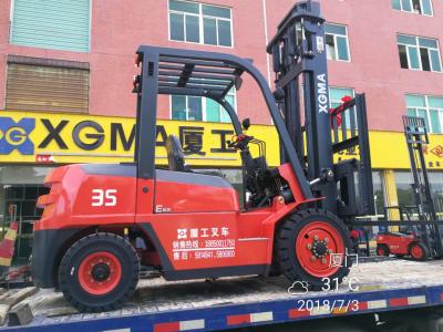 China XGMA 3.5 Ton Diesel Forklift Truck 3000mm Lifting Height 20km/H Max Speed for sale