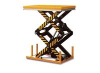 China 1.5 Ton Electric Scissor Lift 1500kg Capacity Anti Slip Steel Platform Safety Interlock for sale