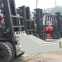 China Forklift Bale Clamp 3000-3500kg Capacity 490-2300mm Opening for Cotton Waste Paper for sale