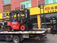 China XGMA 3 Ton Diesel Forklift Truck 3 Stage Mast 3000mm Lifting Height Heavy Duty Driving Axle for sale