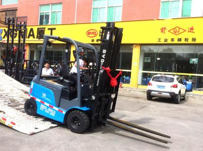 China BYD 2.5 Ton Electric Counterbalance Forklift 4 Wheel 80V 200Ah Lithium Battery for sale
