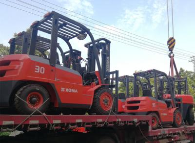 China XGMA CPCD30 3 Ton Diesel Forklift with Hydraulic Transmission 3000kg Capacity for sale