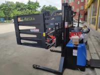 China Customized 24V AC Electric Stacker Truck 1.5 Ton 3000mm Lifting Height for sale