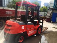 China XGMA 3.5 Ton Diesel Forklift Truck 4WD Counterbalance Material Handling 3000mm Lifting Height for sale