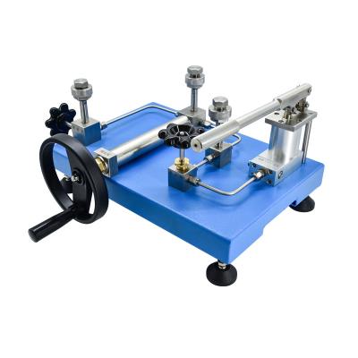 China YWQ-1431A Desktop Manual Air Pressure Source 4 MPa Low Pressure Calibrator with 10 Pa Resolution for sale
