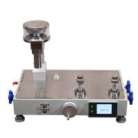 China XyQ-10F Gas Piston Pressure Gauge Tester 0.1-1 MPa Range with 0.005-0.05 Accuracy Class for sale
