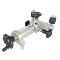 China Portable Hydraulic Pressure Calibrator -0.08 to 60MPa Range, 300×220×175mm Aluminum Manual Pump for Transmitter Testing for sale