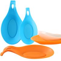 China Orange Silicone Spoon Rest Utensil Holder Sustainable Rubber Spoon Rest for sale