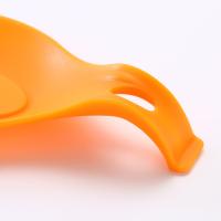 China Orange Silicone Spoon Rest Utensil Holder Sustainable Rubber Spoon Rest for sale
