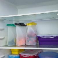 China 500ml 1000ml Collapsible Silicone Food Storage Bag Silicone Freezer Bags for sale