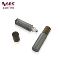 China BLPM 15ML Paint Translucent Color Glass Roll On Bottle With Wooden Cap for sale