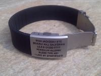 China Custom Silicone QR Code Wristband with Stainless Steel Plate 240x18mm Adjustable for sale