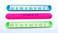 China Custom Silicone Slap Ruler Bracelet 240x30x3mm Eco-Friendly Snap Bracelet for sale