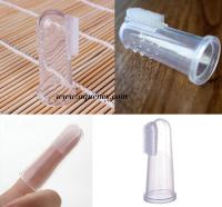 China FDA Eco-friendly Silicone Baby Finger Toothbrush 2x2.5x5cm Custom Logo for sale