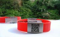 China Customizable Silicone Emergency ID Bracelet 240mm Stainless Steel Engravable for sale