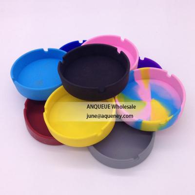 China Wholesale Heat-Resistant Silicone Ashtray Custom Size 100x100x30mm Various Colors for sale