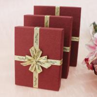 China Custom Wedding Gift Boxes Wholesale 500pcs MOQ Art Paper Cardboard Kraft Paper for sale
