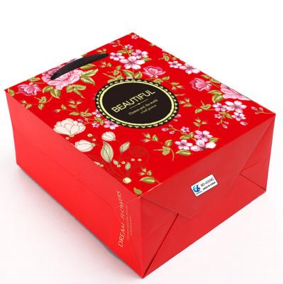 China Custom White Kraft Paper Gift Bags with Handles 3 Sizes S M L Recyclable for sale