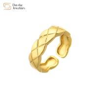 China 18k Real Gold Plated Wide Band Rings Couple Wavy Texture Adjustable Size for sale
