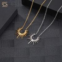China Titanium Steel Sunflower Pendant Necklace Women Collarbone Chain 18 Inch Choker Jewelry for sale