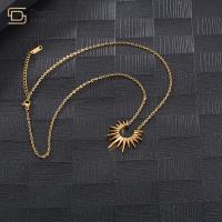China Titanium Steel Sunflower Pendant Necklace Women Collarbone Chain 18 Inch Choker Jewelry for sale