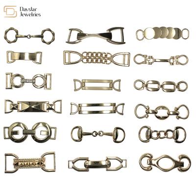 China Custom Metal Chain Buckle for Shoes Clothing Bags Zinc Alloy DIY Accessories for sale