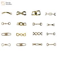 China Custom Metal Chain Buckle for Shoes Clothing Bags Zinc Alloy DIY Accessories for sale
