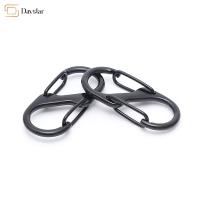 China Interlocking Keychain Metal S Hook , Dual Wire Gate Clip Carabiner Slide Lock for sale