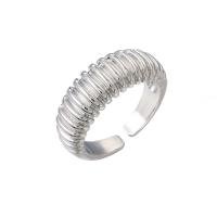 China Chunky Sterling Silver Ring with Zircon for Men Wedding Adjustable Size for sale