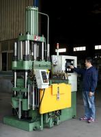 China Transfer Type Rubber Vulcanizing Press Machine for sale