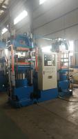 China JC-200t Customized Rubber Silicone Production Vulcanizing Machine Featuring Core Lifter for sale