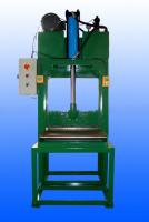 China 1-100t table type hydraulic rubber bale cutter/cutting machine manufacturer for sale