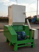 China 173x149x230cm Plastic Bottle Shredder Machine with 400-600 kg/h Production Capacity for sale