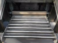 China Customizable Rubber Strip Cutting Machine with 1050x800x1100 Size and Variable Voltage for sale