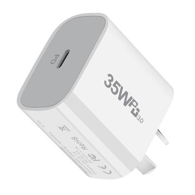 China 35W PD Charger Quick Charge 3.0 USB Type C Wall Adapter QC Fast Charging Phone for Sumsang Iphone Pro Ipad for sale
