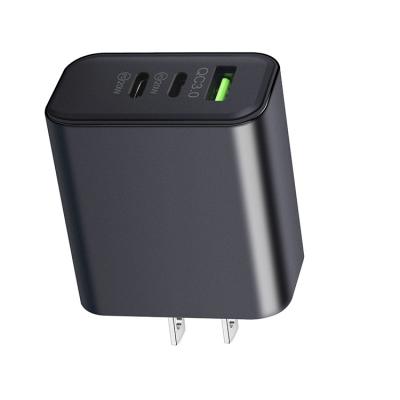 China 2024 New Products 40w Dual Usb-c Pd Fast Type C Charger Univasal Chargers Port Phone Mini Usb C Wall Charger Charging for sale