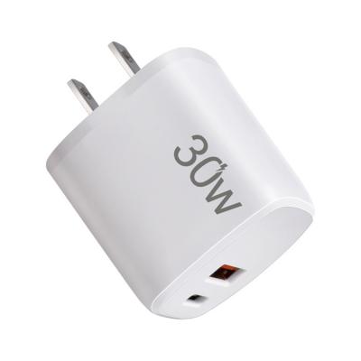 China Mobile Phone Usb C Pd Qc3.0 Fast Charger 30w Dual Usbc Type-c Fast Cell Phone Portable Chargers Chargeur Telephone for sale
