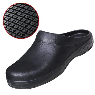 China New Non-Slip EVA Non-Slip Operating Room Lightweight Laboratory Slippers Hospital Surgical Nurse Shoes for sale