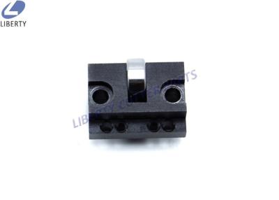 China Cutter Spare Parts No 112261 Roll Holder Rear Lower for PROCUT D8001S Bullmer Cutter 0.037 kg for sale