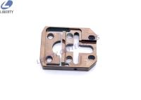 China Carrier Plate 102646 Auto Cutter Parts for Bullmer D8002 Cutting Machine 0.064kg for sale