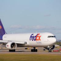 China DHL UPS FedEx Global Courier Express Shipping From China To UAE For Electronics for sale