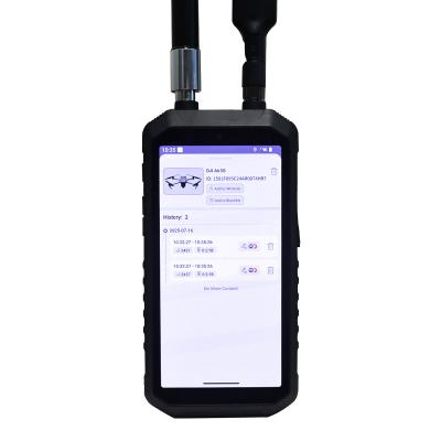 China 70Mhz-6200Mhz Portable 3km Passive Handheld Drone Detector Tracking And Positioning for sale